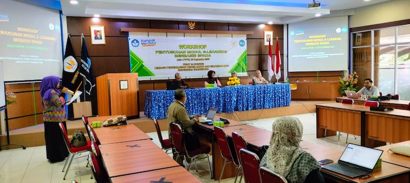 Workshop Penyusunan Modul E-Learning Berbasis SPADA 2002 bagi Internal Dosen UNTAN